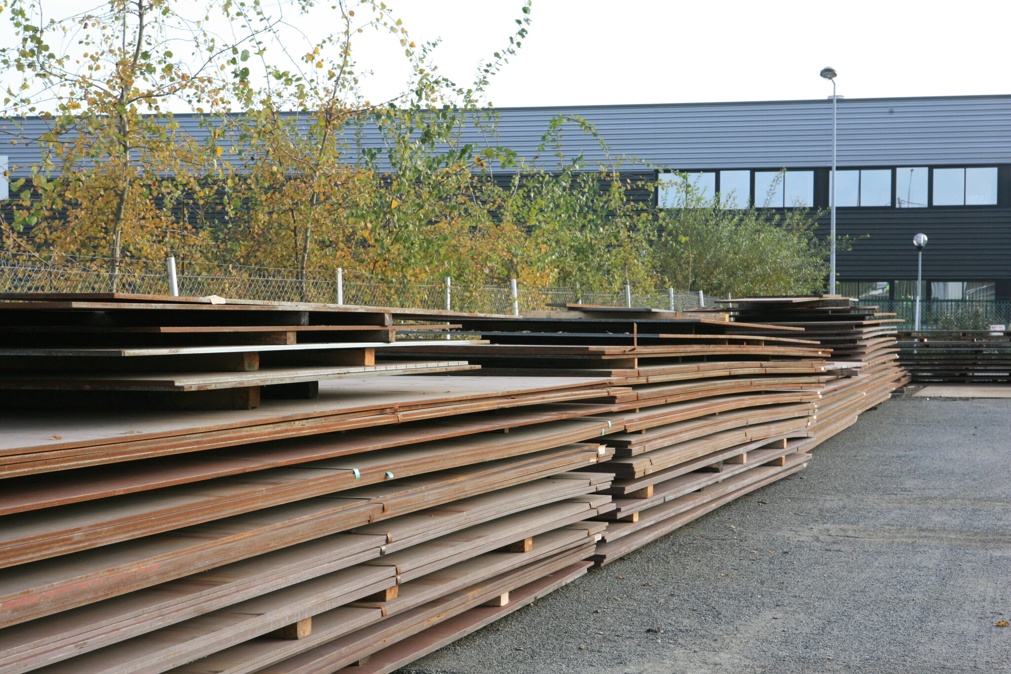 Négoce et découpe d'acier spéciaux : qualité et expertise garanties